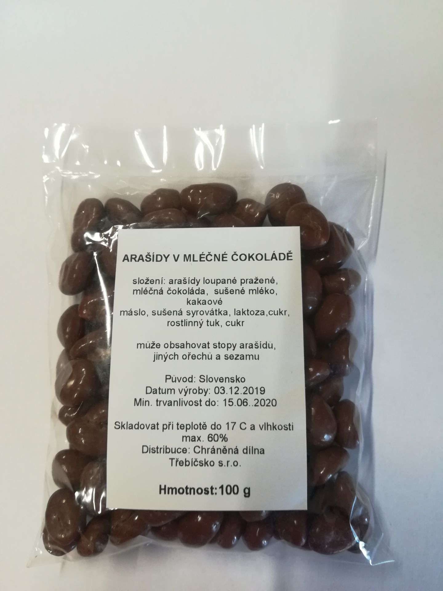 Arašídy - mléčná čokoláda 100g – Obchodiště.cz