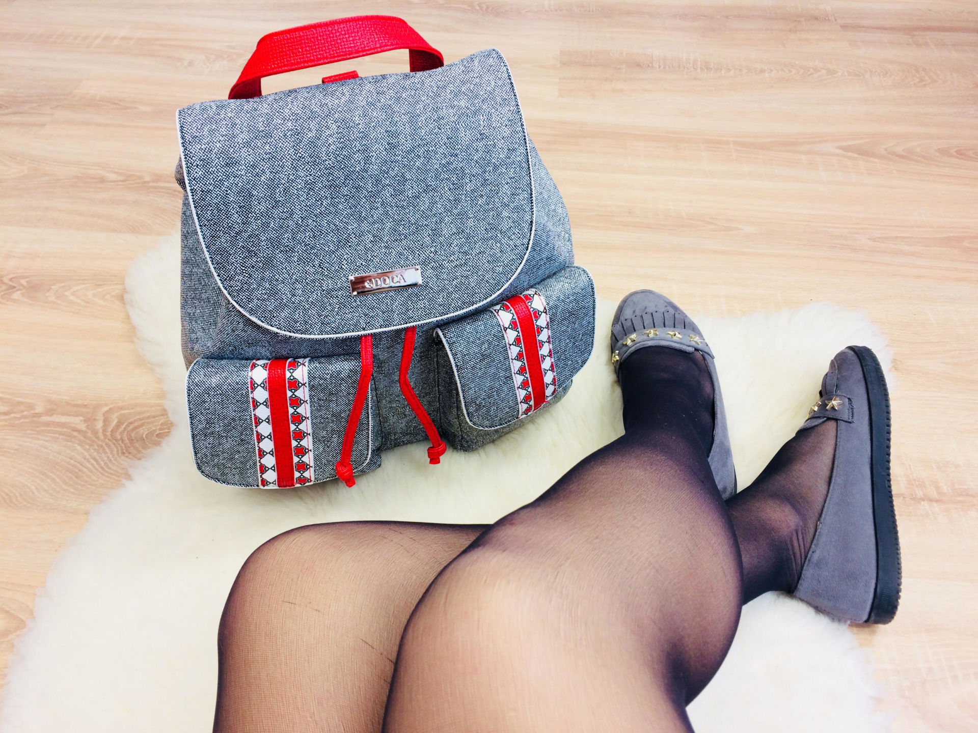 Dámsky ruksak DOCA sivý - 13750 – Obchodiště.cz