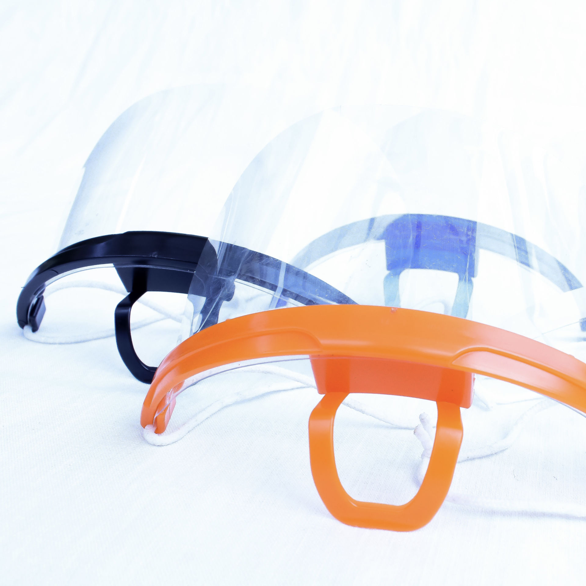 Ochranná plastová rouška proti přenosu kapénkových infekcí univerzální ...